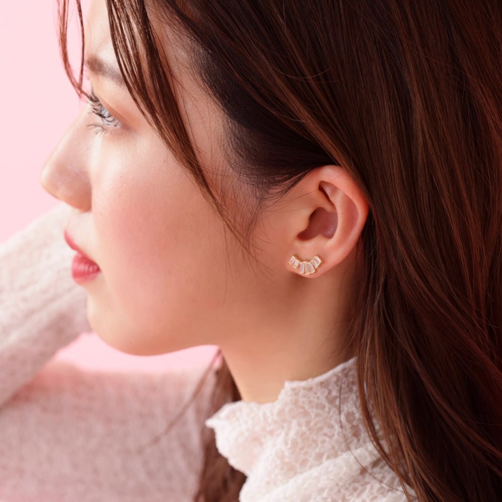 Smiley Crystal Pierce – MAISON MARBLE